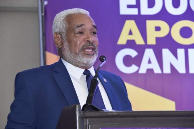 Radhamés Camacho se integra a labores, luego de superar problemas de ...